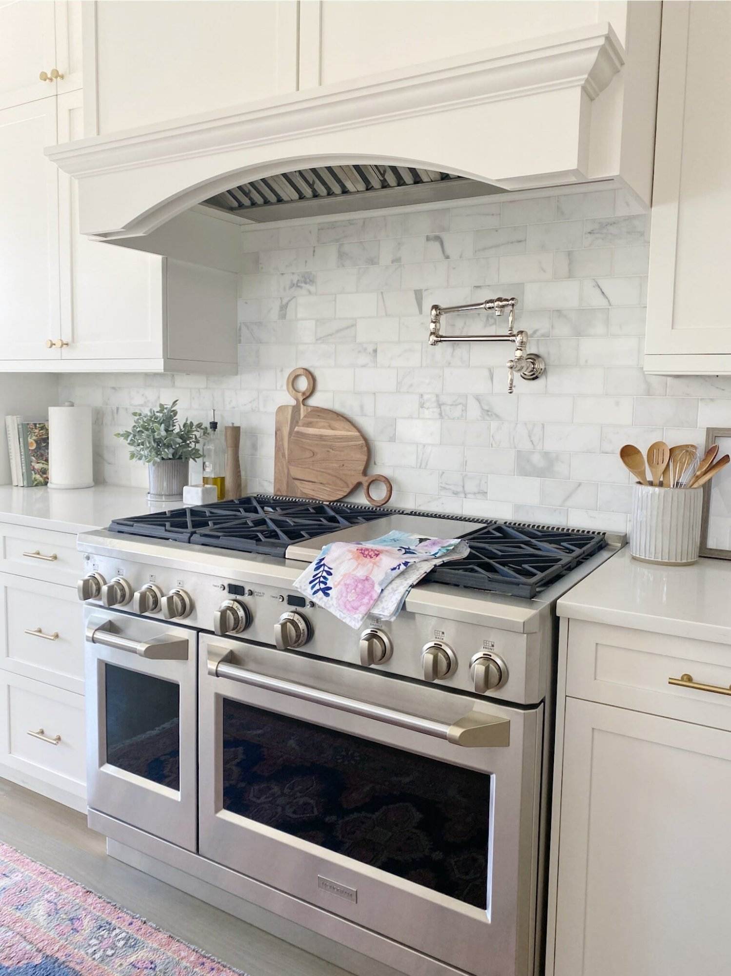 Spring Tour Part 1: Living Room & Kitchen | Life On Cedar Lane